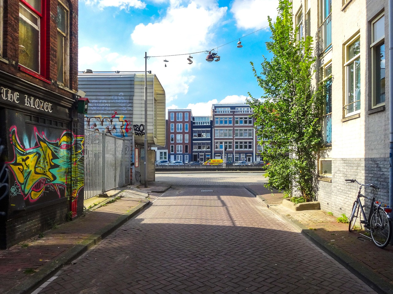 Street Alley Buildings Brick - Free photo on Pixabay