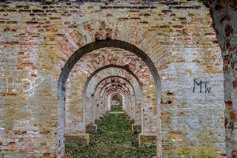 Arches Passageway Brick Walls Red - Free photo on Pixabay
