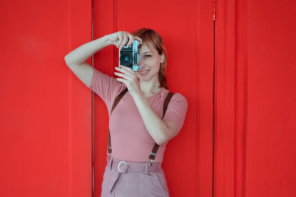 Woman Camera Vintage Old - Free photo on Pixabay
