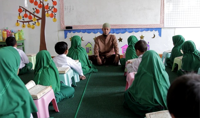 Lecture Du Saint Coran Enfant - Photo gratuite sur Pixabay - Pixabay