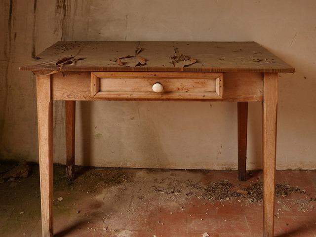 Table Abandoned Uninhabited - Free photo on Pixabay - Pixabay