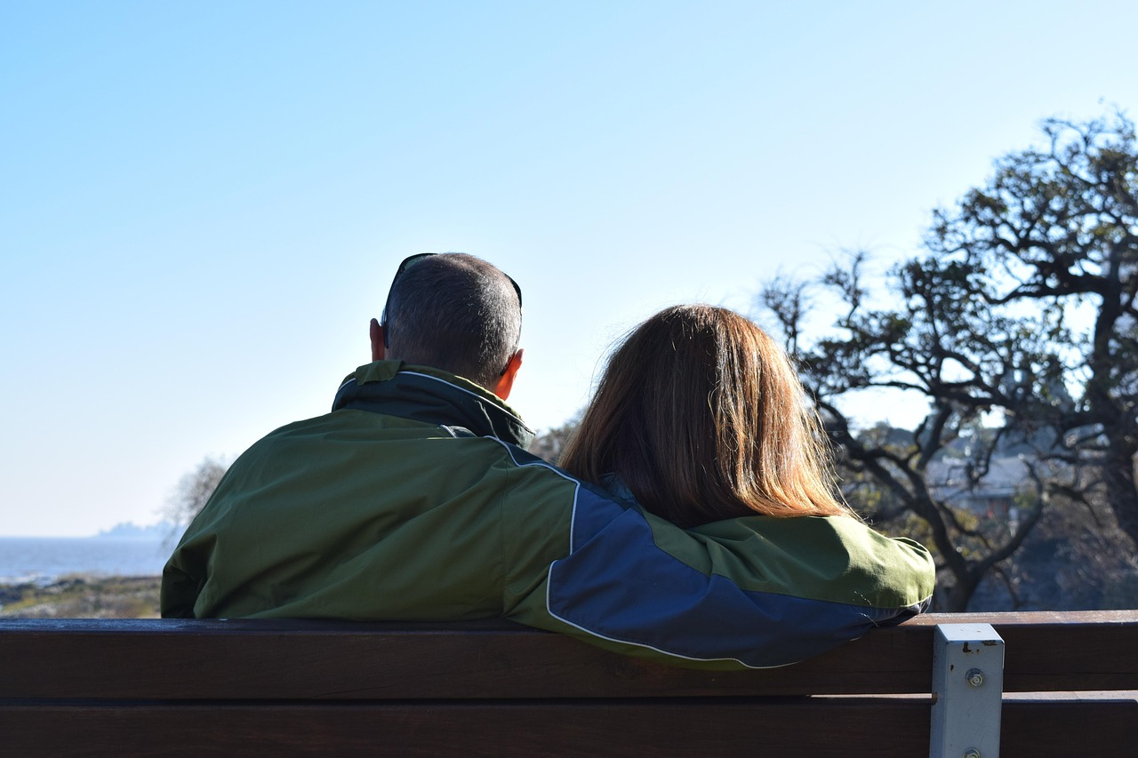 Bench Sitting Couple Wooden - Free photo on Pixabay