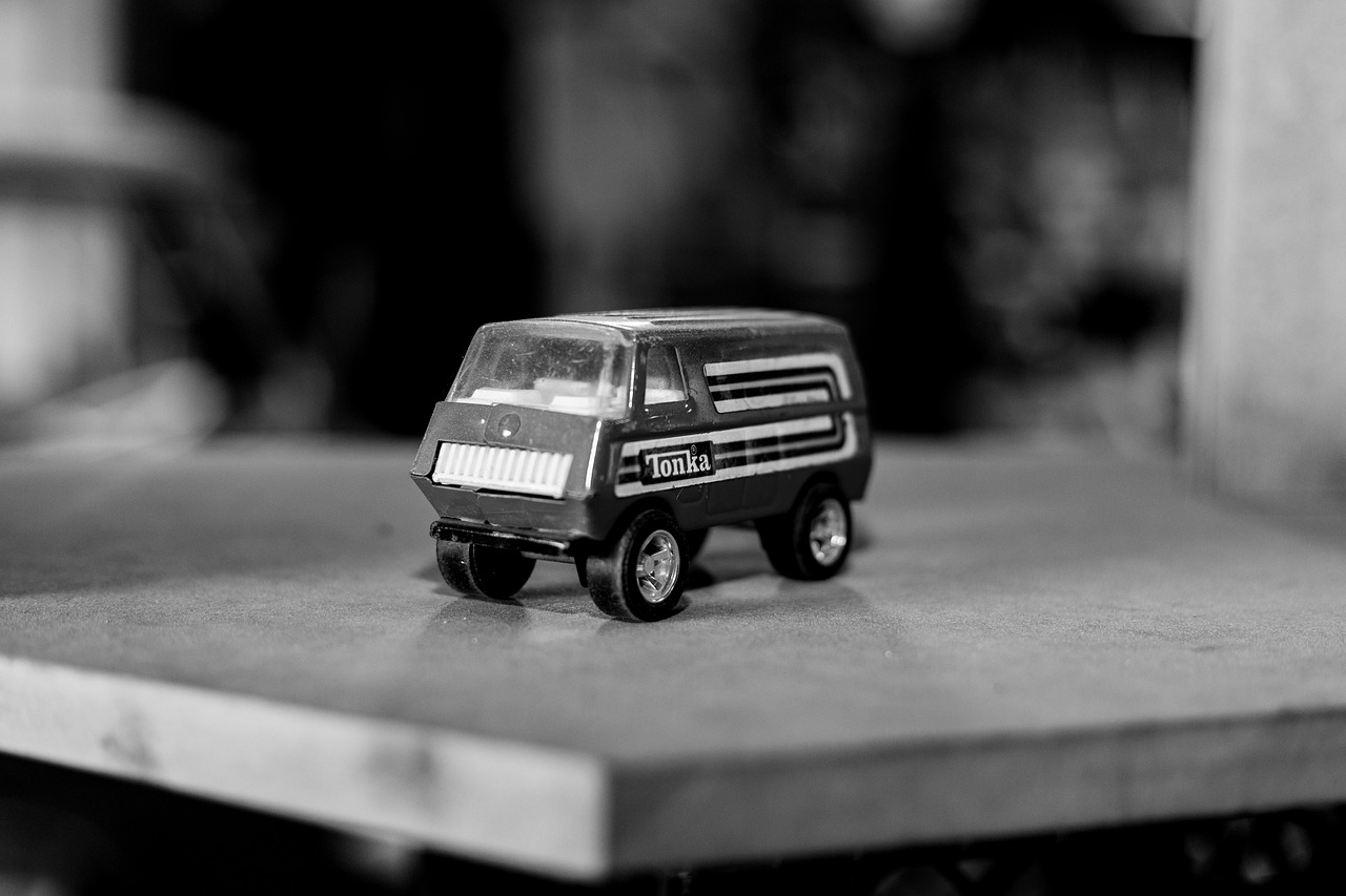 car-miniature-toy-free-photo-on-pixabay-pixabay