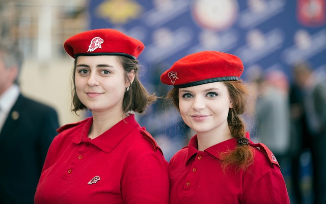 Girls Pair Uniforms - Free photo on Pixabay - Pixabay