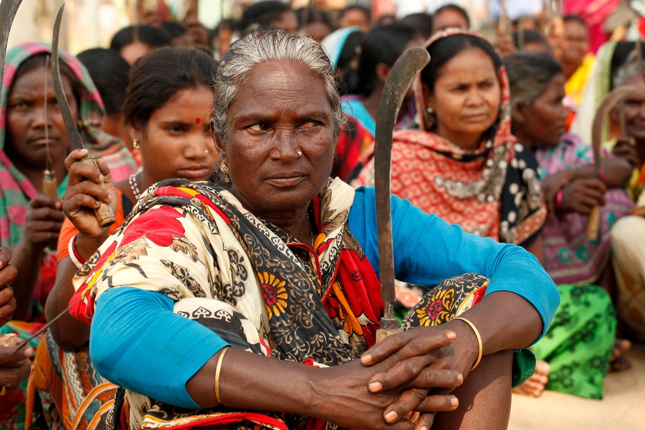 10,000+ Free Women Crowd & Crowd Images - Pixabay