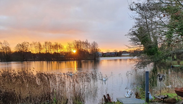 Pentney Lakes 일몰 - Pixabay의 무료 사진
