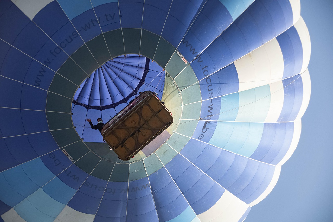 Hotairballoon Bonjour Ciel - Photo gratuite sur Pixabay
