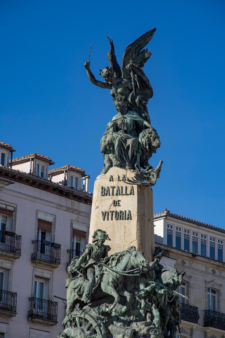 Battle Of Vitoria Statue Monument - Free photo on Pixabay - Pixabay