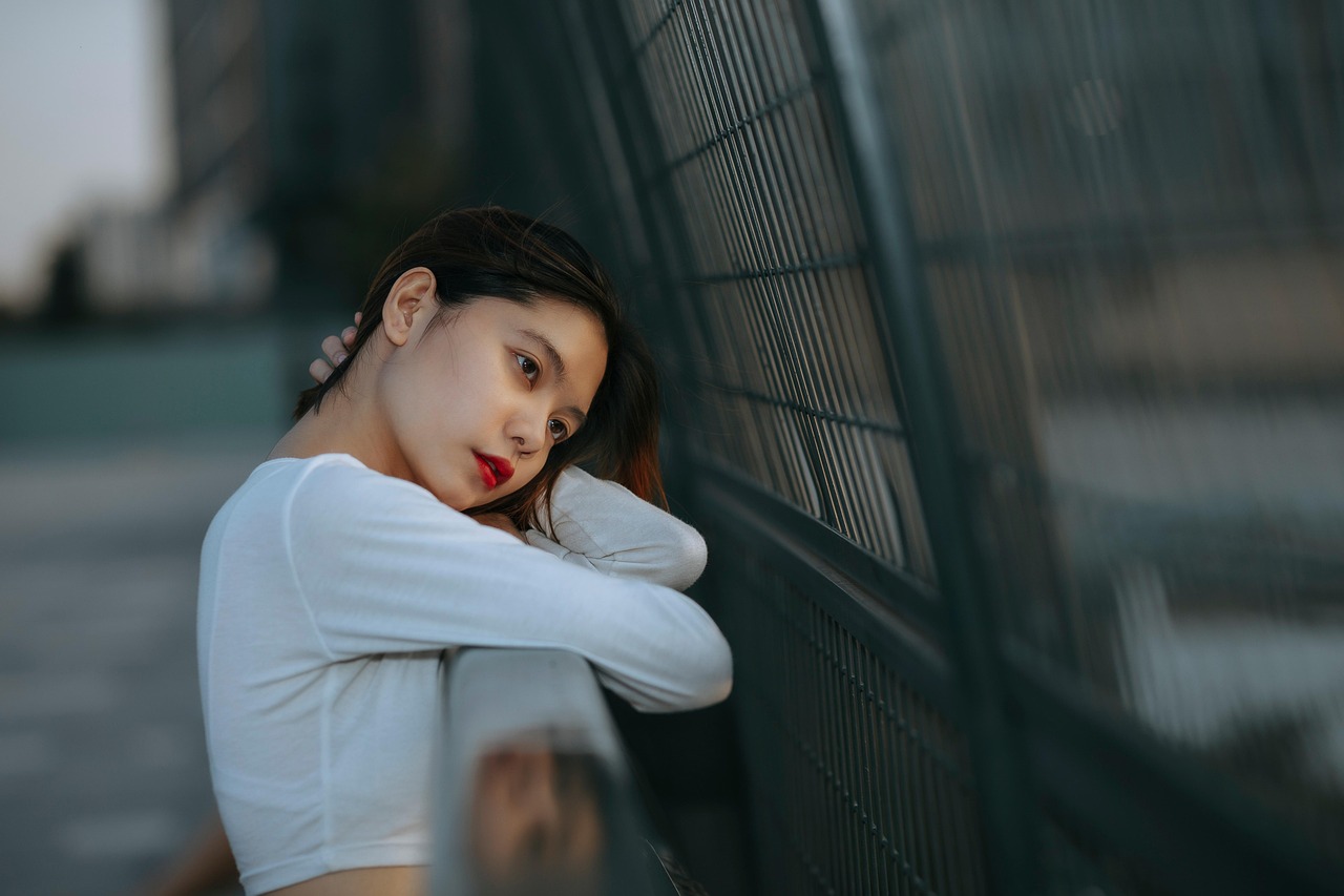 100+ Free Sad Pose & Sad Images - Pixabay
