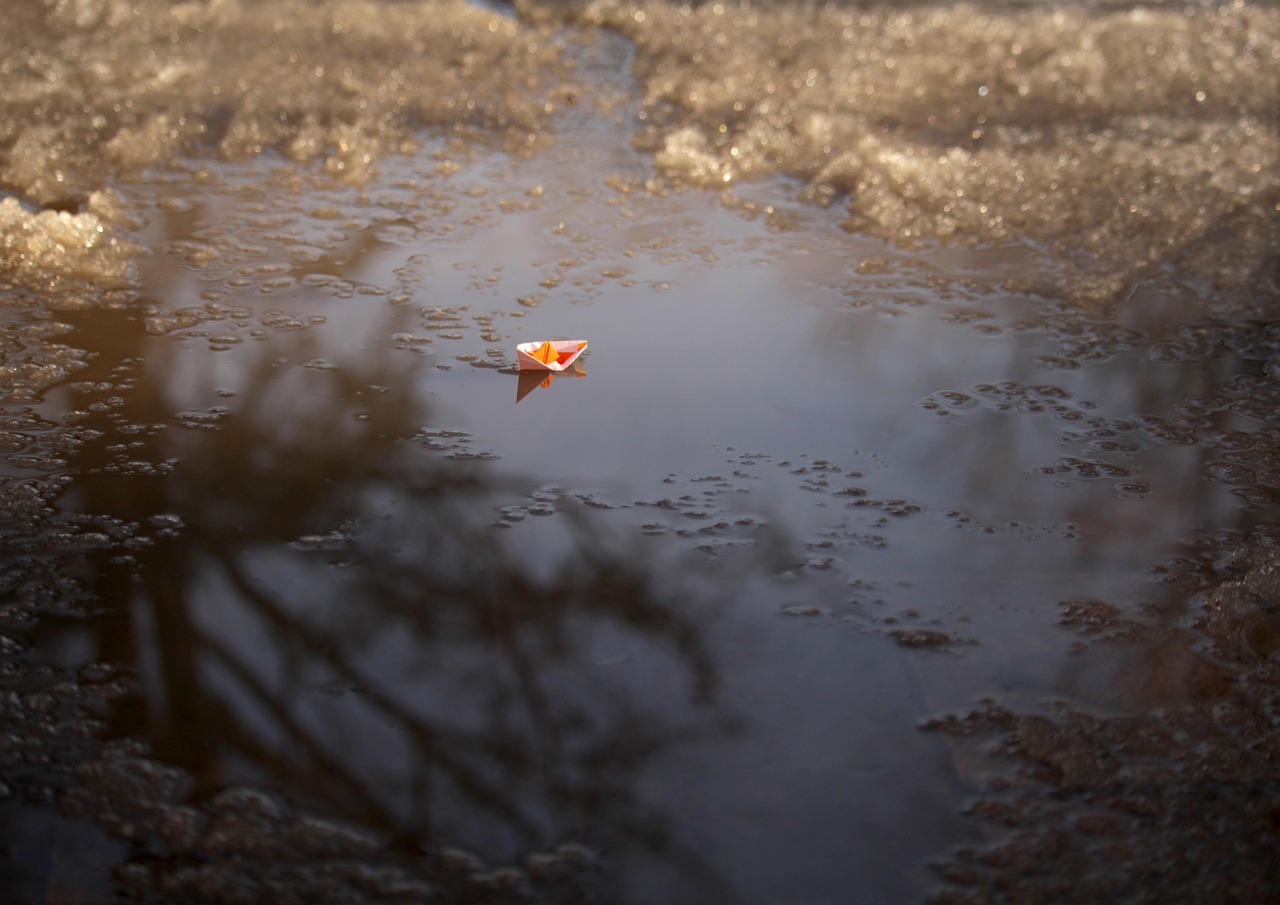 Barco De Papel Charco Hielo - Foto gratis en Pixabay