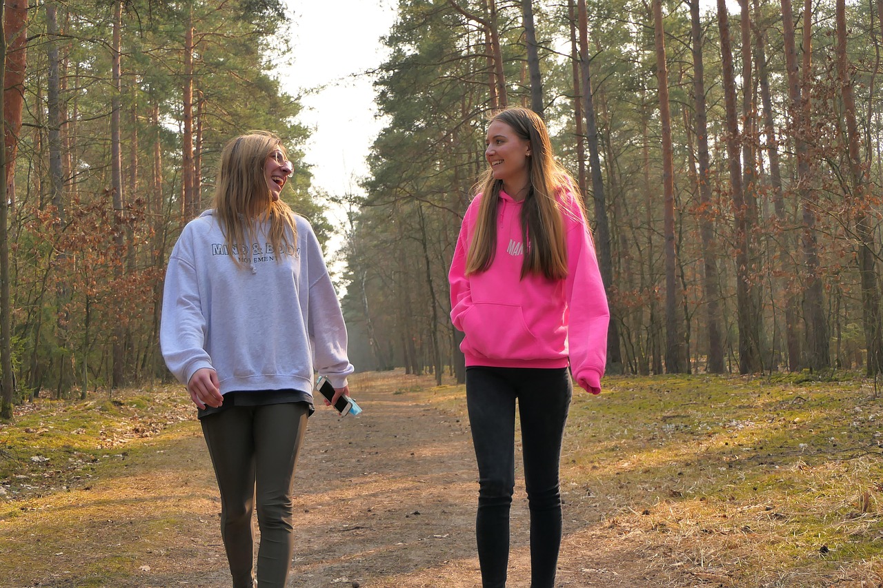 Girls Women Friendship Free Photo On Pixabay