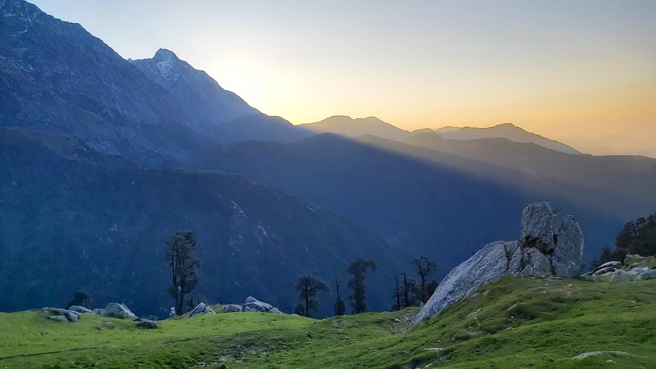 Mountain Ranges Sunlight Field - Free photo on Pixabay - Pixabay