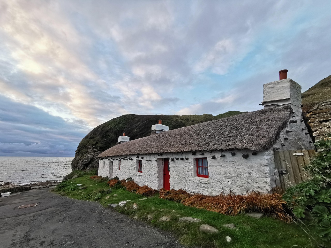 Cottage Coast Sea - Free photo on Pixabay