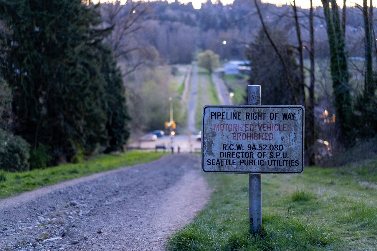 Road Sign Trail Gravel - Free photo on Pixabay - Pixabay