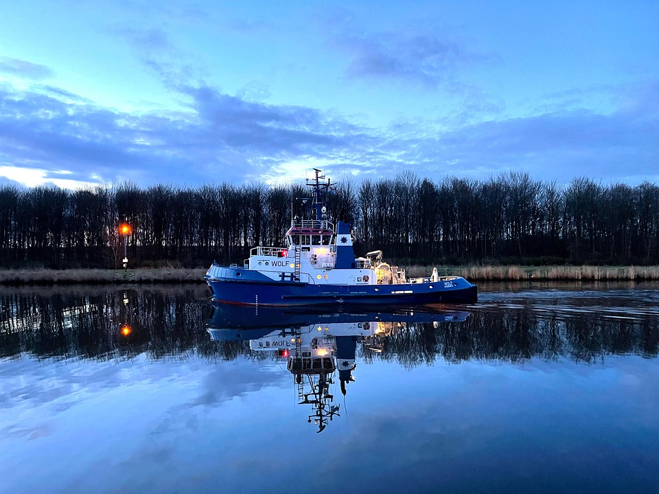 Seafaring Tractor Nok North Baltic - Free photo on Pixabay