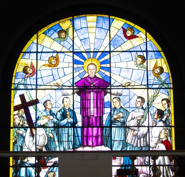 Glas In Lood Raam Heilige Kerk - Gratis foto op Pixabay - Pixabay