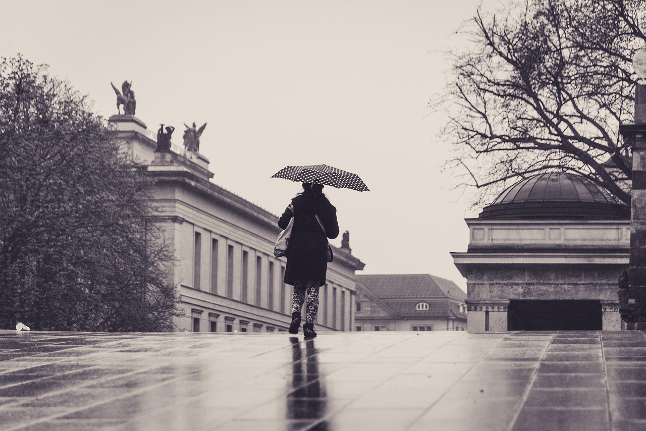 Persona Lluvia Sombrilla - Foto gratis en Pixabay - Pixabay