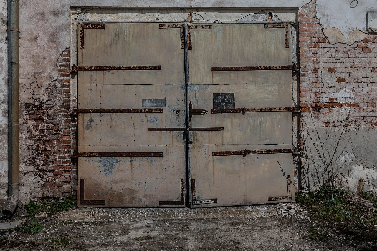 The Door Old Destroyed - Free photo on Pixabay