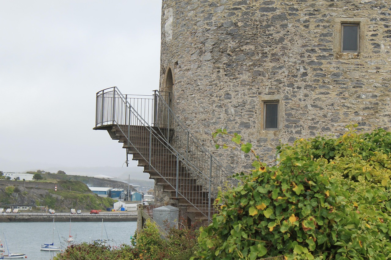 Torre Del Castillo Cielo Blanco - Foto gratis en Pixabay