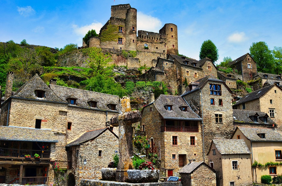 Castle Pierre Buildings - Free photo on Pixabay