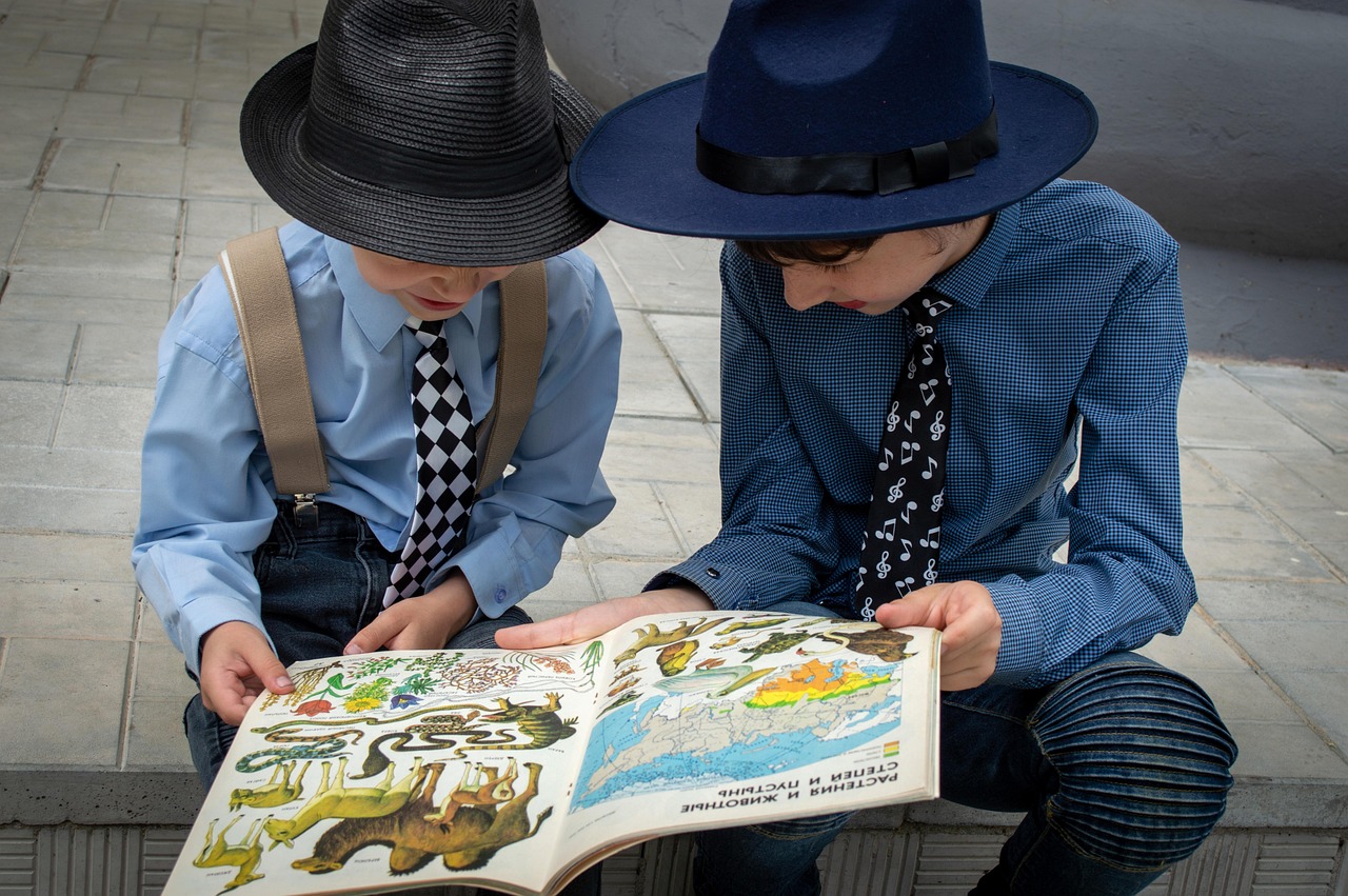 Boys Book Read - Free photo on Pixabay