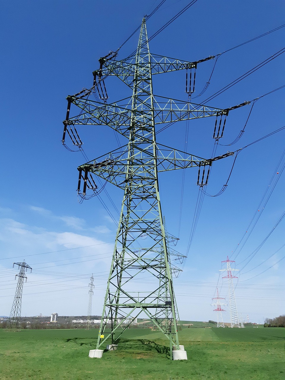 Strommasten Blau Gittermasten - Kostenloses Foto auf Pixabay
