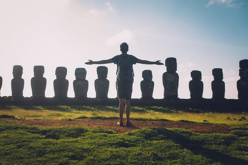 Tourist Easter Island Moai Rapa - Free photo on Pixabay