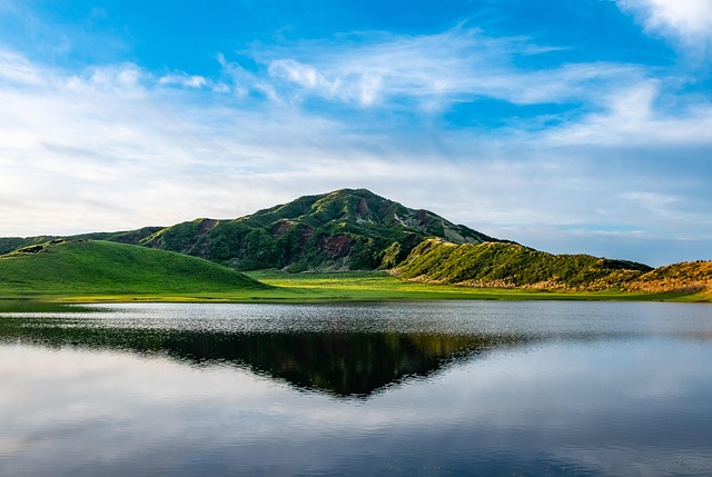 Caldera Lake Mountain - Free photo on Pixabay