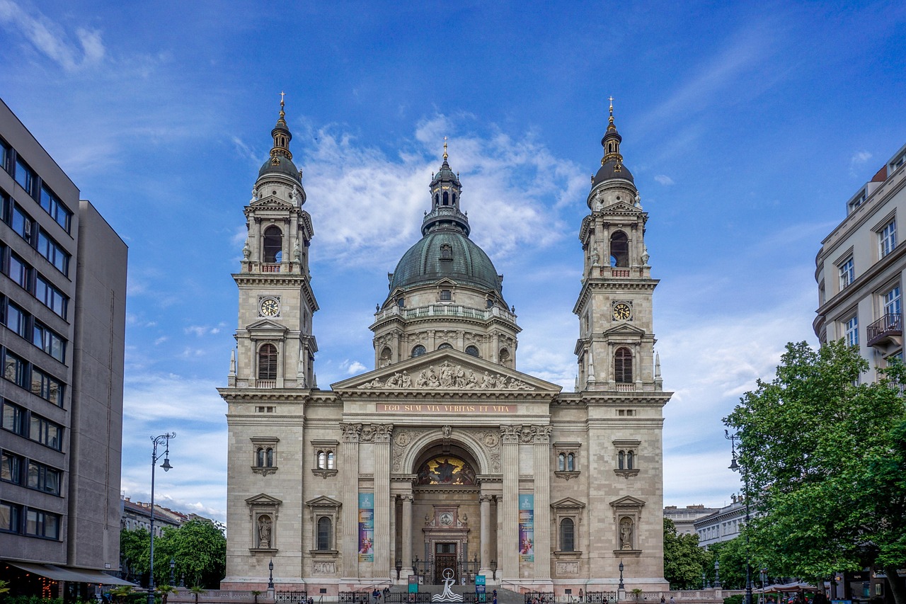 5,000+ Free Saint Stephen & Church Images - Pixabay