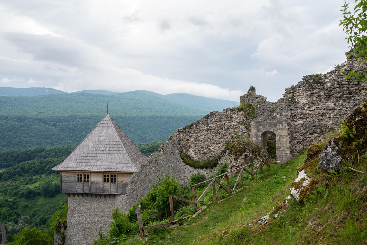 Plus de 5 photos gratuites de Ostrovica Kasteel et de Château - Pixabay