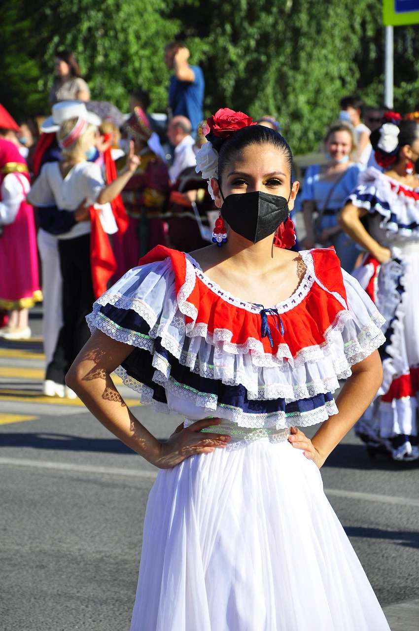 Femme Parade Robe - Photo gratuite sur Pixabay - Pixabay