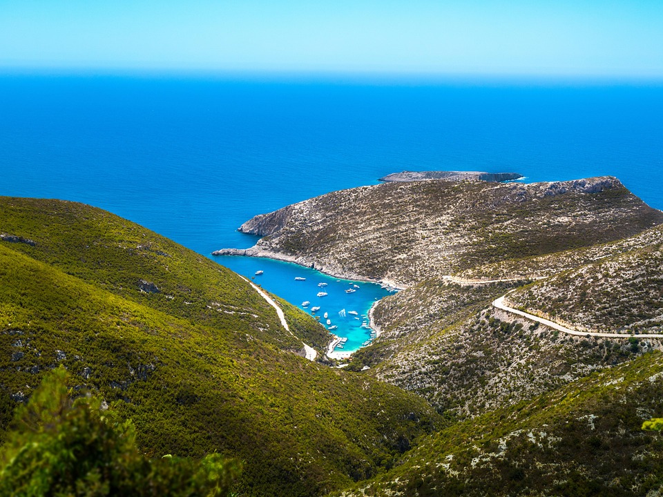 Mountain Island Cliffs - Free photo on Pixabay