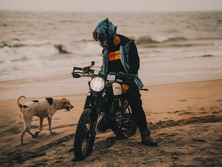 10+ Free Beach Biker & Beach Images - Pixabay