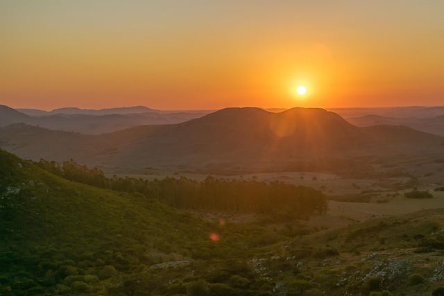 Atardecer Colina Montañas - Foto gratis en Pixabay