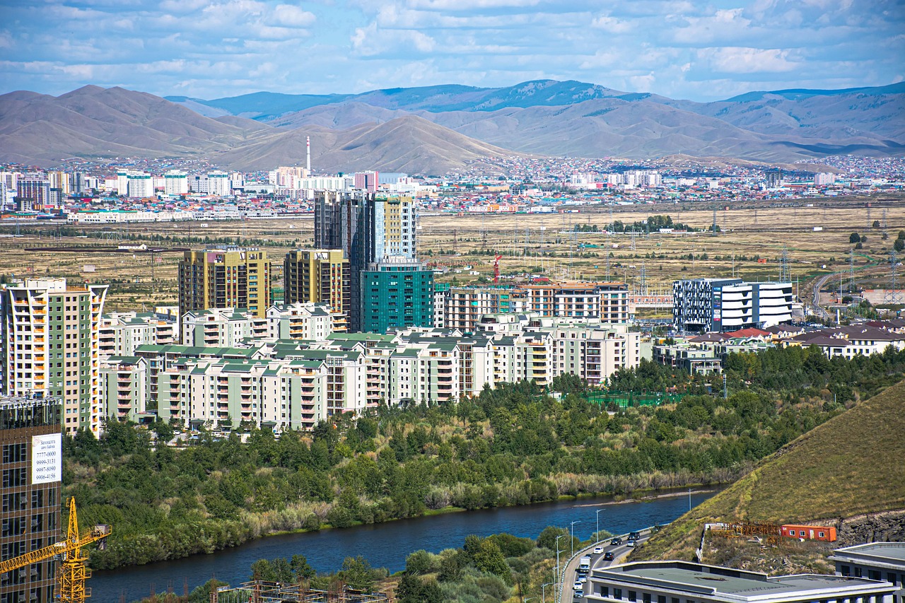 Buildings River Mountains - Free photo on Pixabay