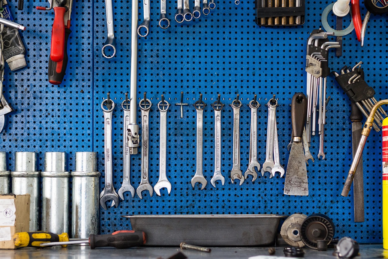 Tools Garage Repair - Free photo on Pixabay