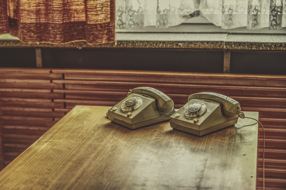 Telephones Desk Antique - Free photo on Pixabay - Pixabay