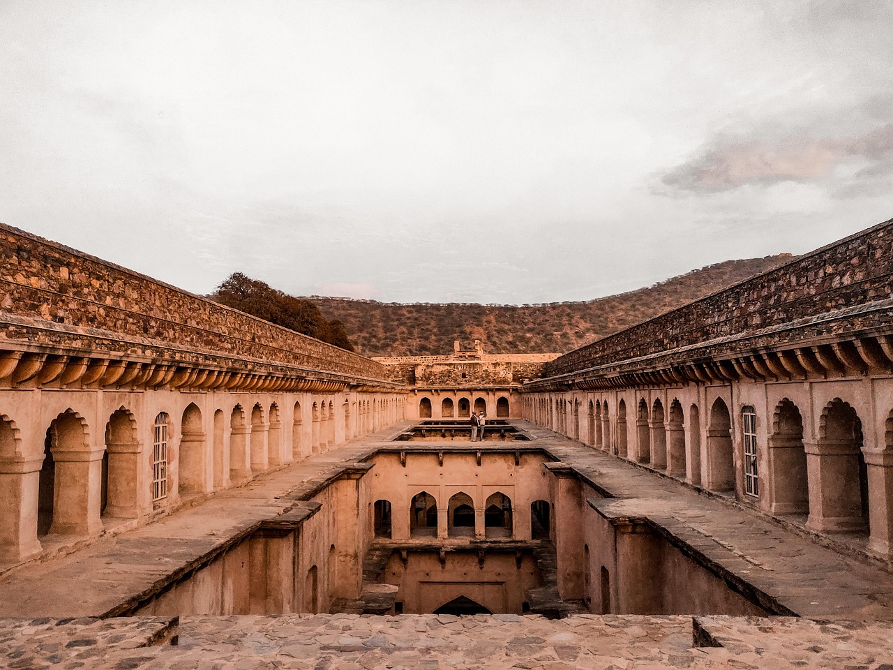 Neemrana Bawdi Stepwell India - Free photo on Pixabay