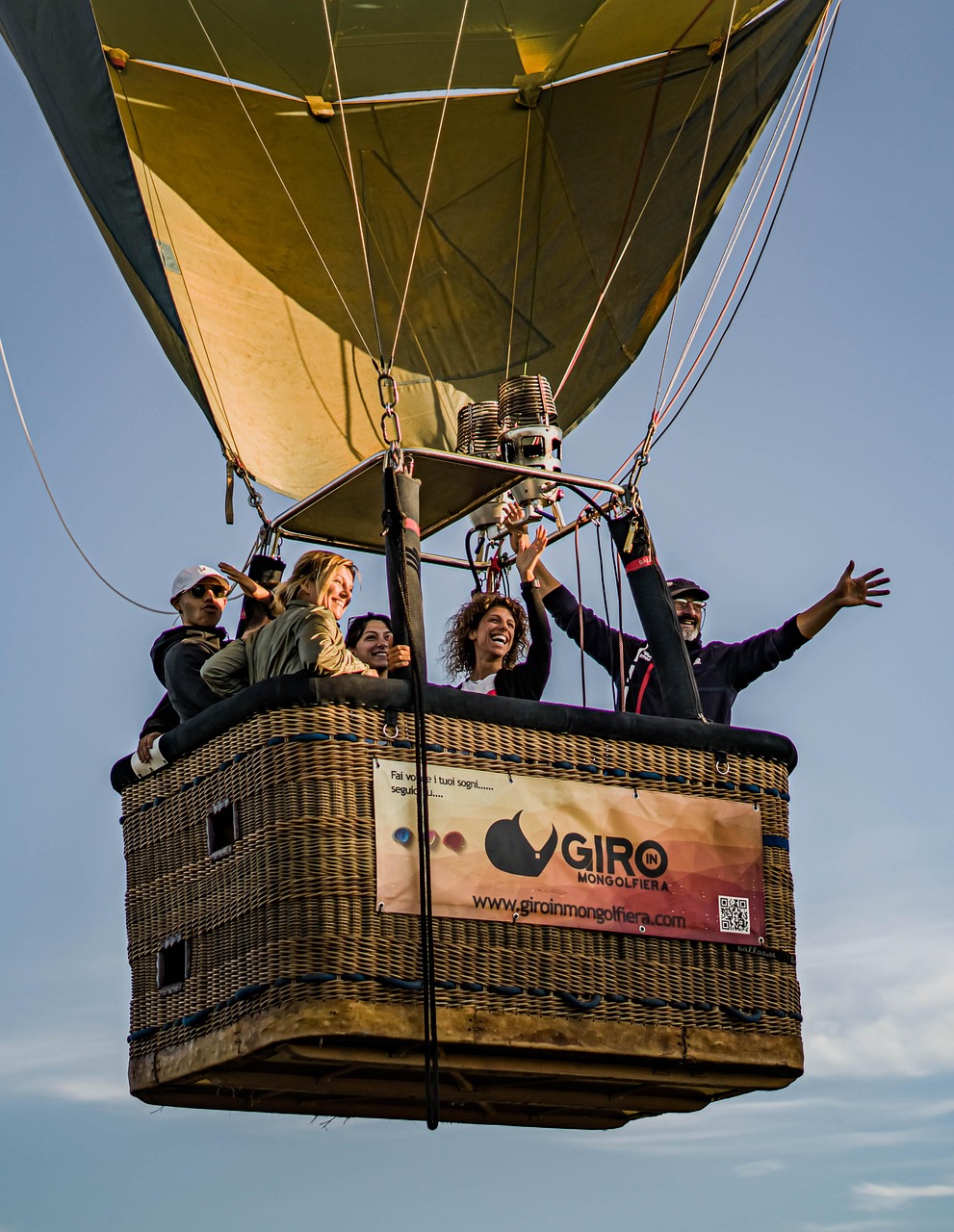 Hot Air Balloon People Happy - Free photo on Pixabay - Pixabay