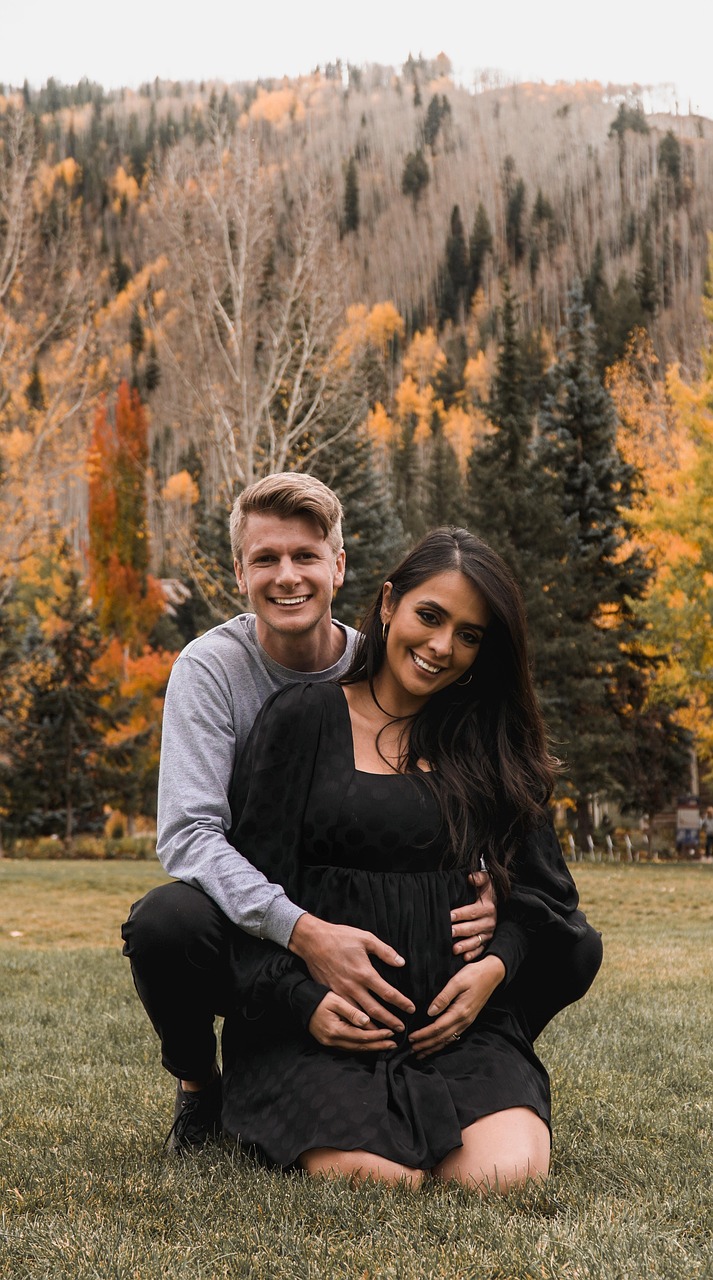 Pareja El Embarazo Colorado - Foto gratis en Pixabay - Pixabay