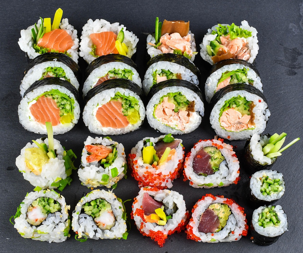 Sushi Rolls California Maki - Free photo on Pixabay - Pixabay
