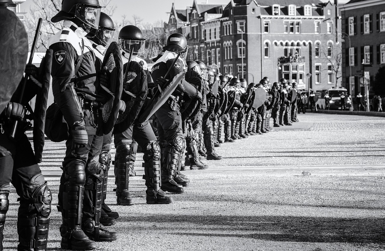 2,000+ Free Police & Security Images - Pixabay
