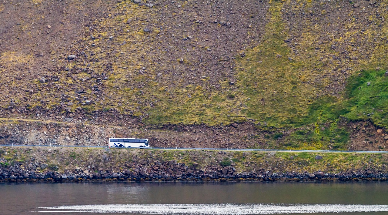 10+ Free Embankment Road & Road Images - Pixabay