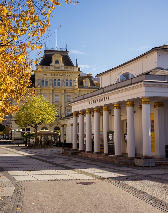 Post Office Columns Austria - Free photo on Pixabay