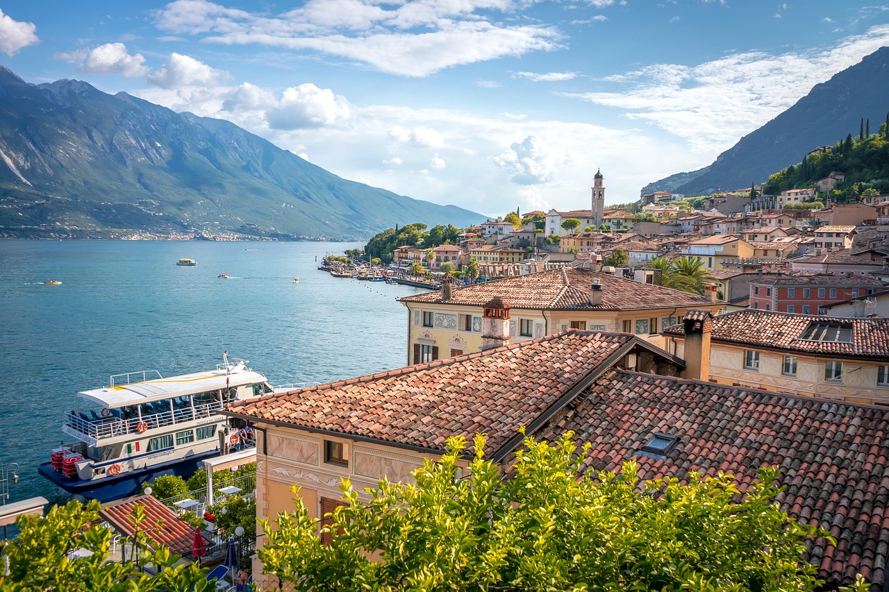 Lake Garda Vacation Italy Limone - Free photo on Pixabay