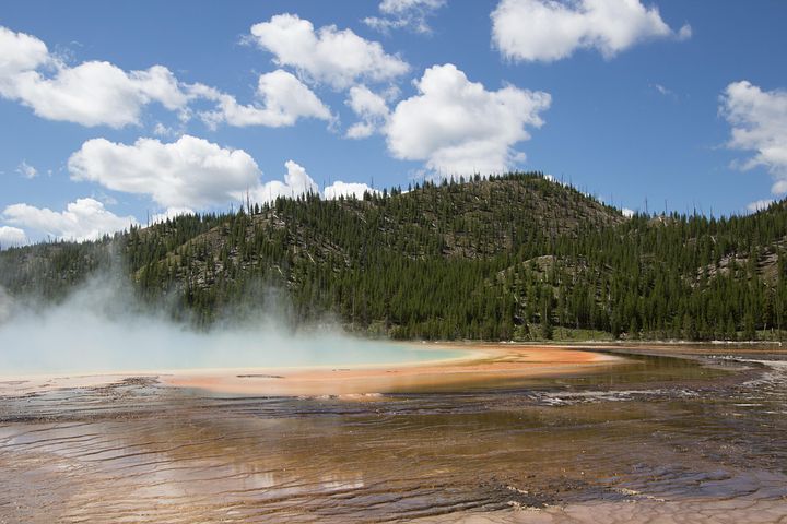 50+ Free Geyser Basin & Geyser Photos - Pixabay