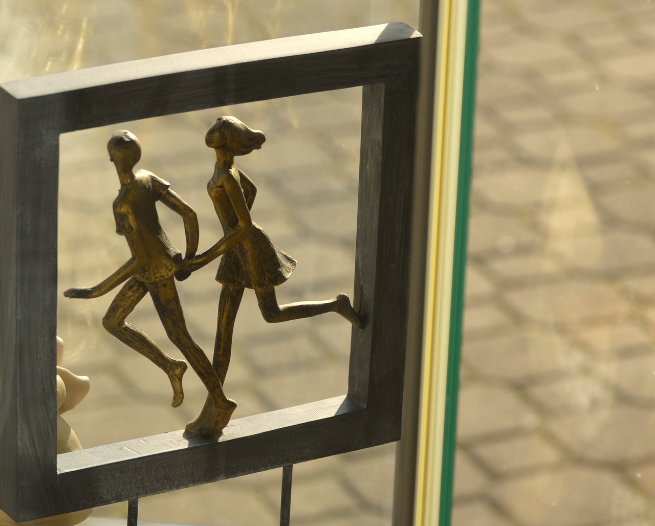 Running Couple Decor Lovers - Free photo on Pixabay