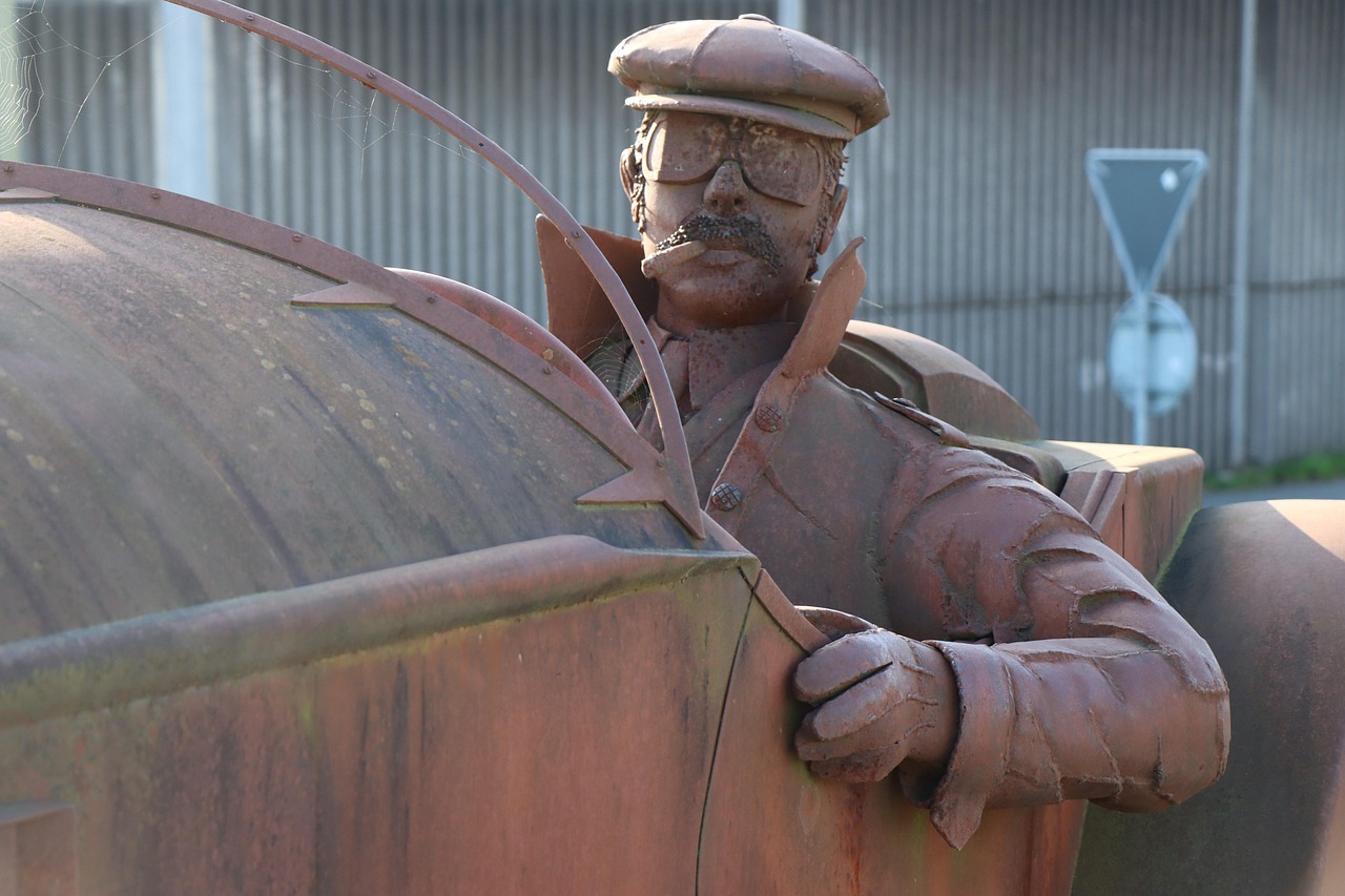 Antique Vehicle Statue Artwork - Free photo on Pixabay - Pixabay