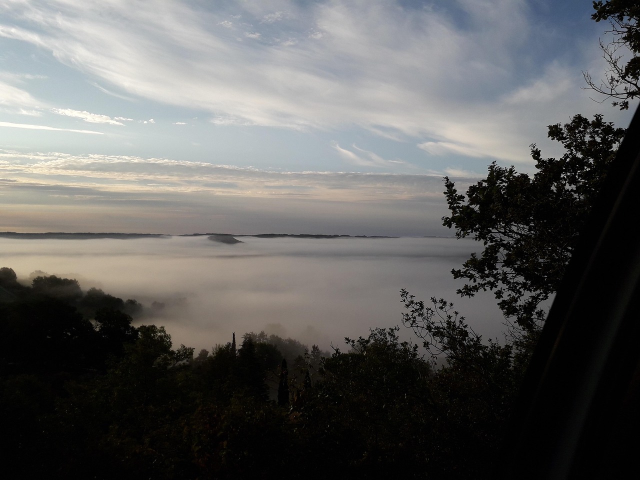 Moln Liggande Natur - Gratis foto på Pixabay