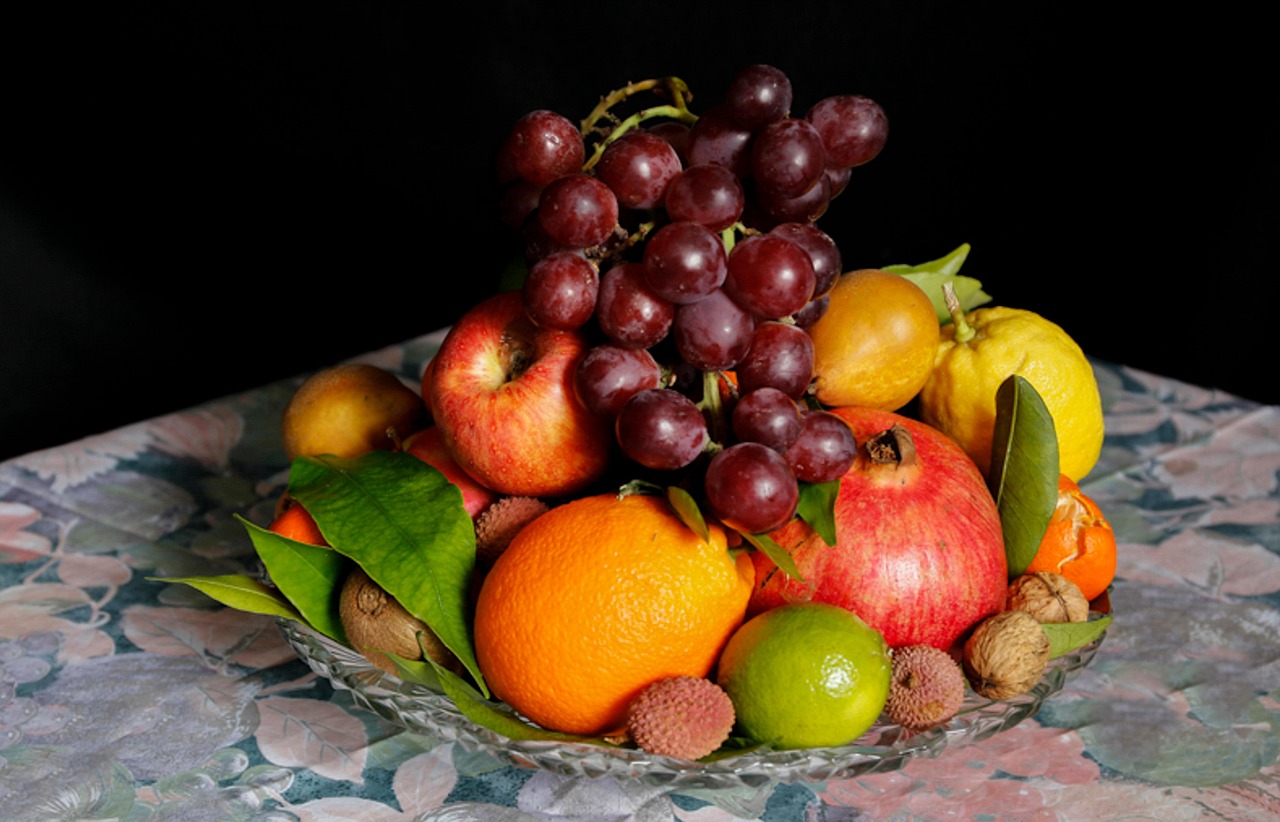 Still Life Fruits On The - Free photo on Pixabay